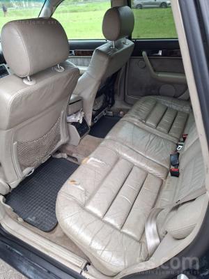 Green Audi A6 1996 in Riga, with an engine capacity of 2.50 L and mileage of 530 thousand km for 1200 €, photo 10 on AUTOMOTO.COM.LV