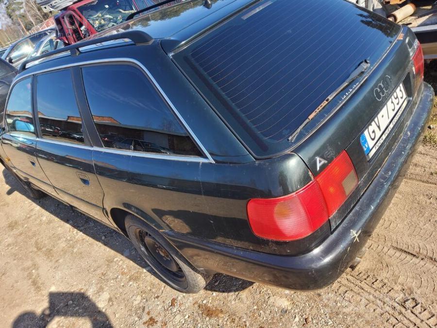 Green Audi A6 1996 in Daugavpils, with an engine capacity of 2.80 L and mileage of 465 thousand km for 1000 €, photo 17 on AUTOMOTO.COM.LV
