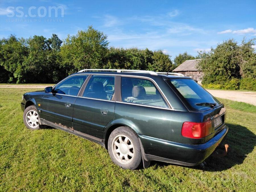 Green Audi A6 1996 in Liepaja, with an engine capacity of 2.50 L and mileage of 465 thousand km for 1800 €, photo 3 on AUTOMOTO.COM.LV