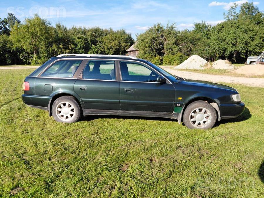 Green Audi A6 1996 in Liepaja, with an engine capacity of 2.50 L and mileage of 465 thousand km for 1800 €, photo 4 on AUTOMOTO.COM.LV