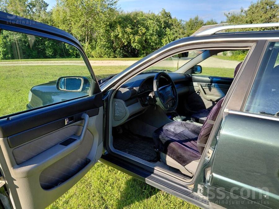 Green Audi A6 1996 in Liepaja, with an engine capacity of 2.50 L and mileage of 465 thousand km for 1800 €, photo 7 on AUTOMOTO.COM.LV