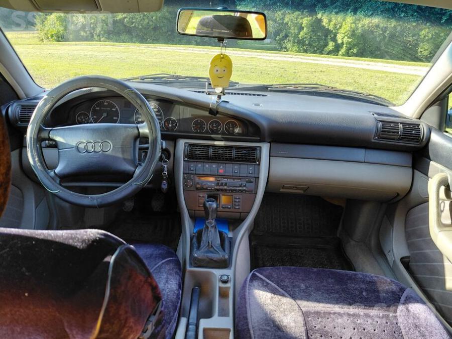 Green Audi A6 1996 in Liepaja, with an engine capacity of 2.50 L and mileage of 465 thousand km for 1800 €, photo 10 on AUTOMOTO.COM.LV
