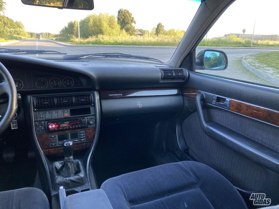 Зеленый Ауди А6 1996 в Алитус, объемом двигателя 2.50 л и пробегом 483 тыс. км за 4200 €, фото 21 на AUTOMOTO.COM.LV