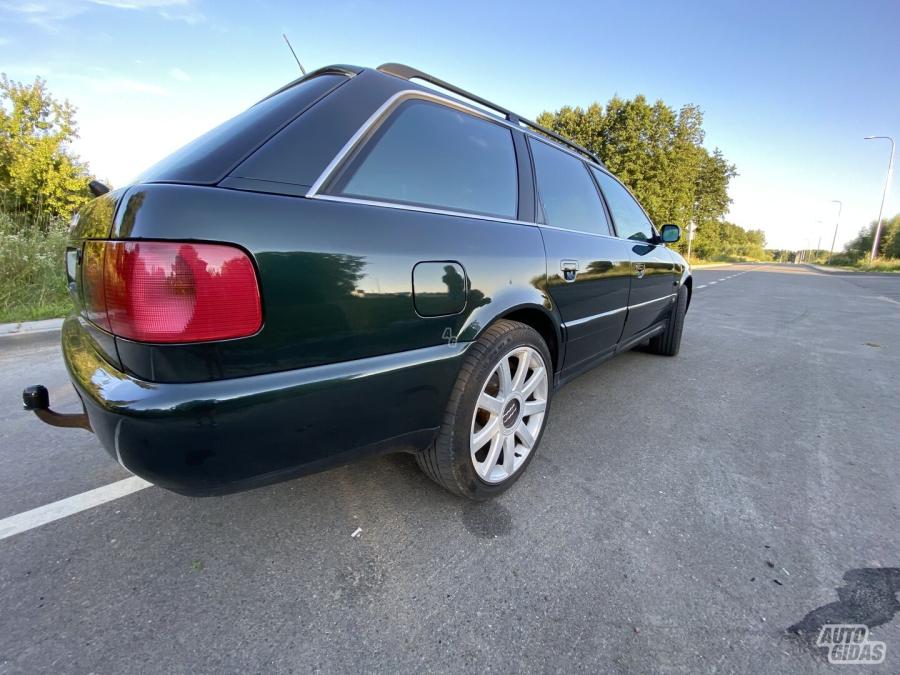 Zaļš Audi A6 1996 Alīta, ar dzinēja tilpumu 2.50 L un nobraukumu 483 tūkst. km par 4200 €, foto 15 vietnē AUTOMOTO.COM.LV