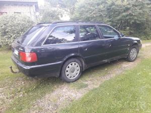 Green Audi A6 1996 in Riga, with an engine capacity of 2.50 L and mileage of 374 thousand km for 400 €, photo 4 on AUTOMOTO.COM.LV