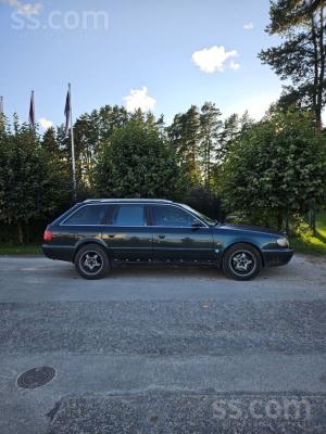 Green Audi A6 1996 in Riga, with an engine capacity of 2.50 L and mileage of 426 thousand km for 1600 €, photo 5 on AUTOMOTO.COM.LV