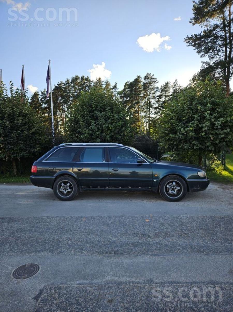 Green Audi A6 1996 in Riga, with an engine capacity of 2.50 L and mileage of 426 thousand km for 1600 €, photo 5 on AUTOMOTO.COM.LV