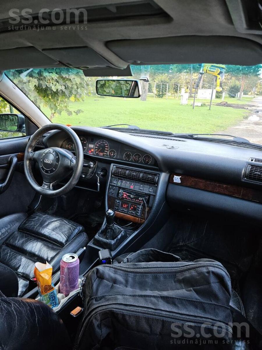 Green Audi A6 1996 in Riga, with an engine capacity of 2.50 L and mileage of 426 thousand km for 1600 €, photo 11 on AUTOMOTO.COM.LV