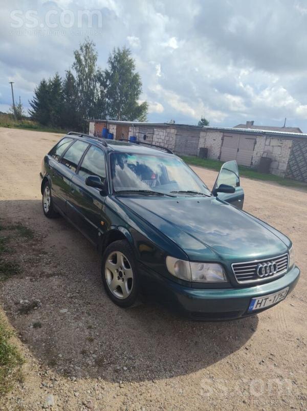 Green Audi A6 1997 in Talsi, with an engine capacity of 2.50 L and mileage of 367 thousand km for 1500 €, photo 9 on AUTOMOTO.COM.LV