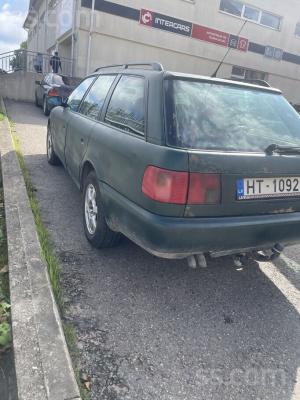 Zaļš Audi A6 1997 Rēzekne, ar dzinēja tilpumu 2.50 L un nobraukumu 375 tūkst. km par 1360 €, foto 3 vietnē AUTOMOTO.COM.LV