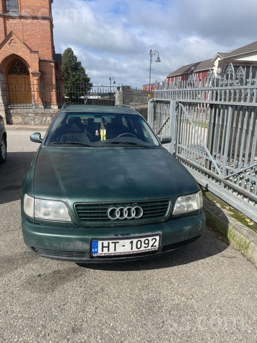Zaļš Audi A6 1997 Rēzekne, ar dzinēja tilpumu 2.50 L un nobraukumu 375 tūkst. km par 1360 €, foto 4 vietnē AUTOMOTO.COM.LV