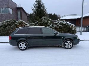 Green Audi A6 2003 in Vilnius, with an engine capacity of 1.90 L and mileage of 358 thousand km for 1650 €, photo 4 on AUTOMOTO.COM.LV