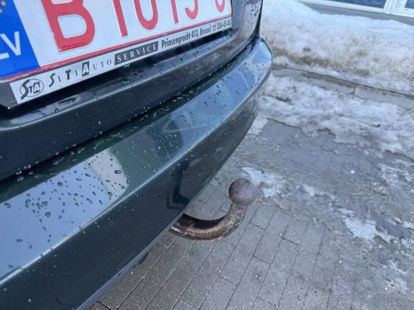 Зеленый Ауди А6 2006 в Резекне, объемом двигателя 2.70 л и пробегом 328 тыс. км за 3300 €, фото 9 на AUTOMOTO.COM.LV