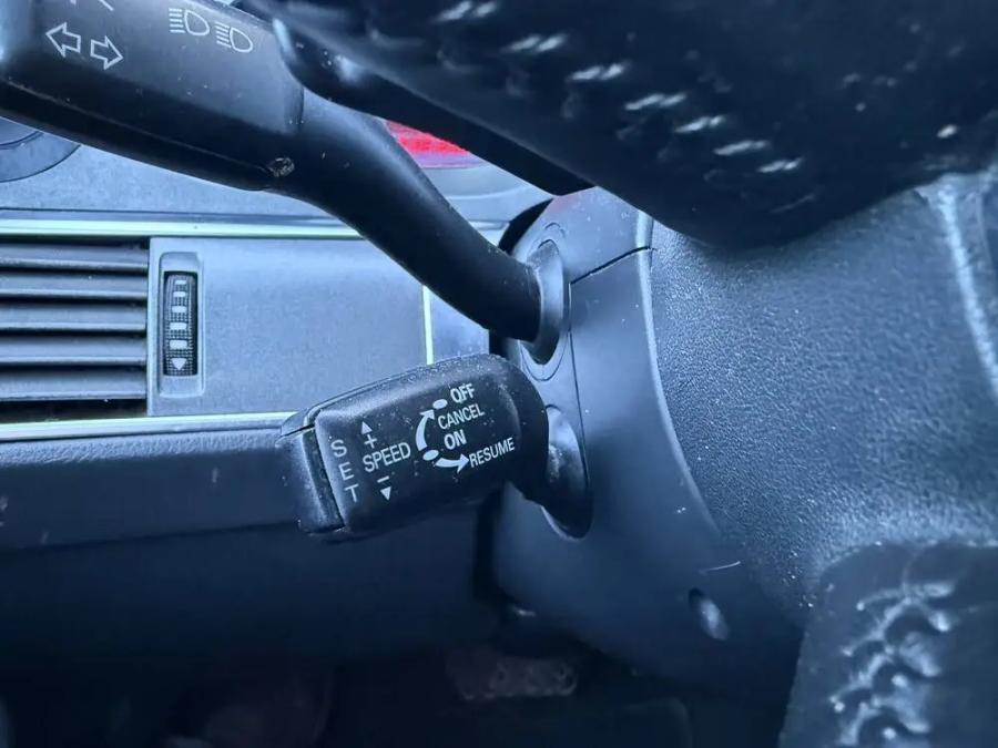 Zaļš Audi A6 2006 Rēzekne, ar dzinēja tilpumu 2.70 L un nobraukumu 328 tūkst. km par 3300 €, foto 15 vietnē AUTOMOTO.COM.LV