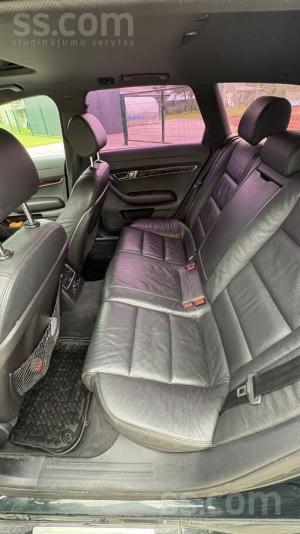 Zaļš Audi A6 2006 Daugavpils, ar dzinēja tilpumu 3.00 L un nobraukumu 382 tūkst. km par 4550 €, foto 13 vietnē AUTOMOTO.COM.LV
