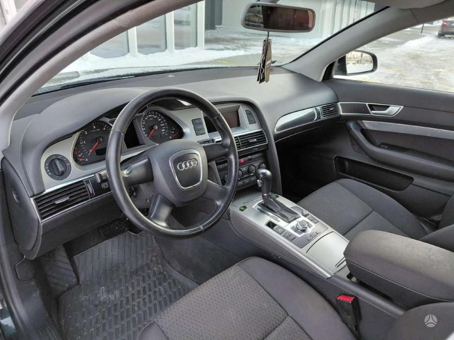 Zaļš Audi A6 2007 Viļņa, ar dzinēja tilpumu 1.97 L un nobraukumu 261 tūkst. km par 3000 €, foto 7 vietnē AUTOMOTO.COM.LV