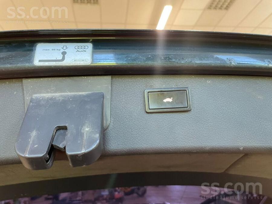 Green Audi A6 2007 in Rezekne, with an engine capacity of 3.00 L and mileage of 293 thousand km for 3995 €, photo 15 on AUTOMOTO.COM.LV