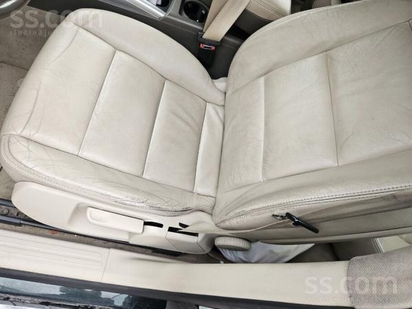 Green Audi A6 2010 in Valmiera, with an engine capacity of 3.00 L and mileage of 542 thousand km for 3990 €, photo 11 on AUTOMOTO.COM.LV