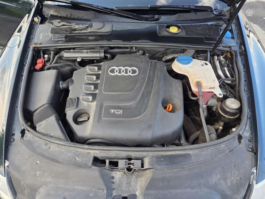 Green Audi A6 2011 in Alytus, with an engine capacity of 1.97 L and mileage of 244 thousand km for 4500 €, photo 17 on AUTOMOTO.COM.LV