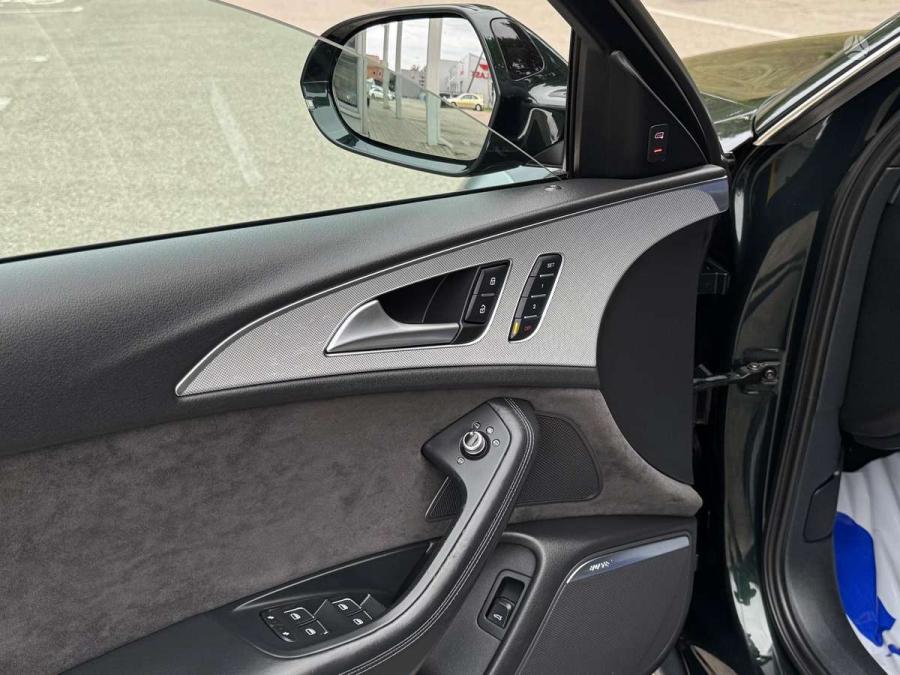 Green Audi A6 2012 in Jonava, with an engine capacity of 3.00 L and mileage of 254 thousand km for 11750 €, photo 38 on AUTOMOTO.COM.LV