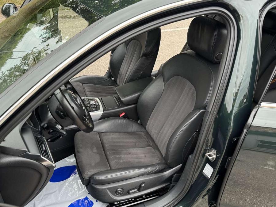 Green Audi A6 2012 in Jonava, with an engine capacity of 3.00 L and mileage of 254 thousand km for 11750 €, photo 41 on AUTOMOTO.COM.LV