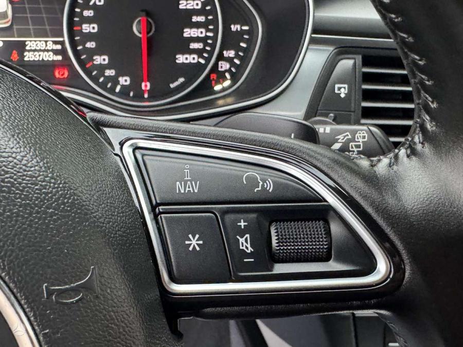 Green Audi A6 2012 in Jonava, with an engine capacity of 3.00 L and mileage of 254 thousand km for 11750 €, photo 45 on AUTOMOTO.COM.LV