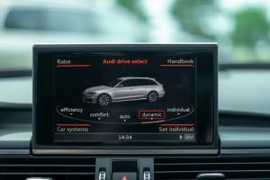 Zaļš Audi A6 2015 Liepāja, ar dzinēja tilpumu 3.00 L un nobraukumu 204 tūkst. km par 20900 €, foto 33 vietnē AUTOMOTO.COM.LV