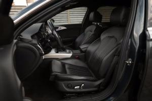 Green Audi A6 2017 in Jelgava, with an engine capacity of 3.00 L and mileage of 249 thousand km for 17700 €, photo 10 on AUTOMOTO.COM.LV