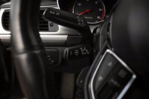 Green Audi A6 2017 in Jelgava, with an engine capacity of 3.00 L and mileage of 249 thousand km for 17700 €, photo 15 on AUTOMOTO.COM.LV