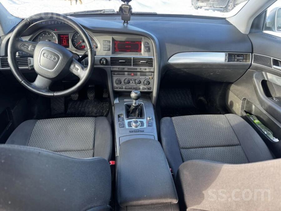 Grey Audi A6 2005 in Riga, with an engine capacity of 2.00 L and mileage of 262 thousand km for 2800 €, photo 6 on AUTOMOTO.COM.LV