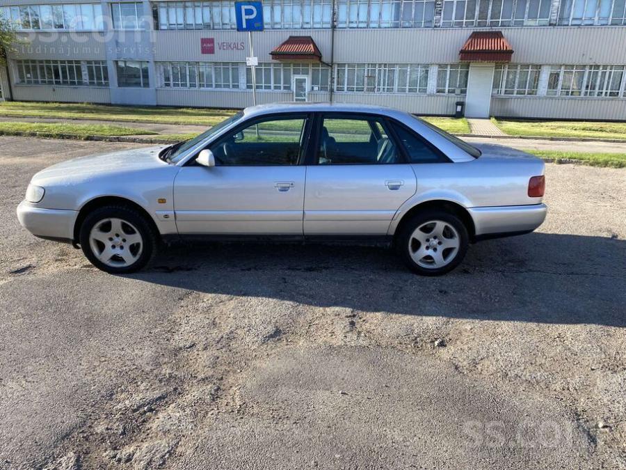 Grey Audi A6 1995 in Liepaja, with an engine capacity of 2.50 L and mileage of 342 thousand km for 1700 €, photo 10 on AUTOMOTO.COM.LV