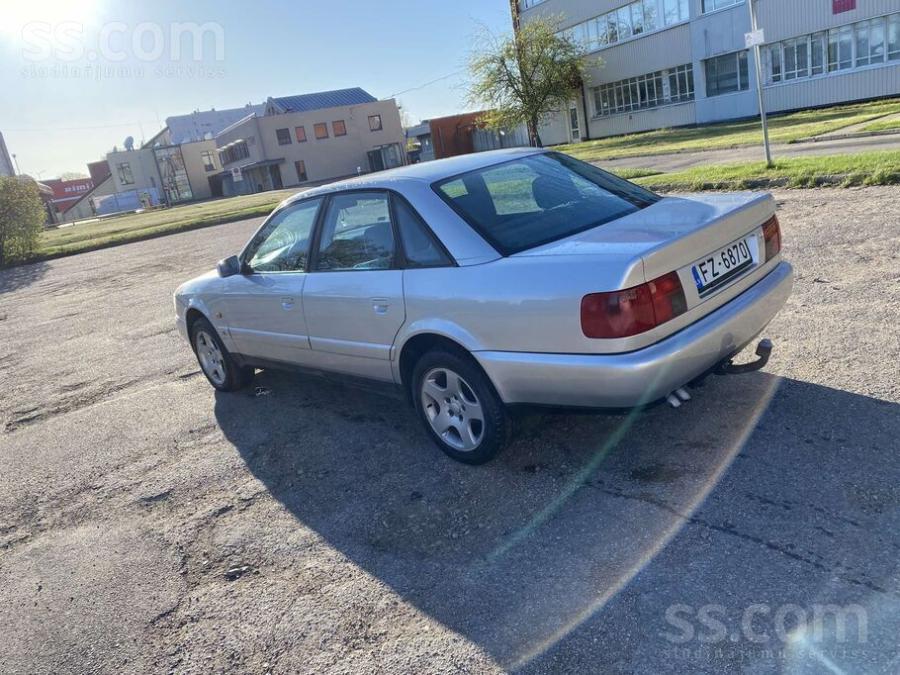 Grey Audi A6 1995 in Liepaja, with an engine capacity of 2.50 L and mileage of 342 thousand km for 1700 €, photo 11 on AUTOMOTO.COM.LV