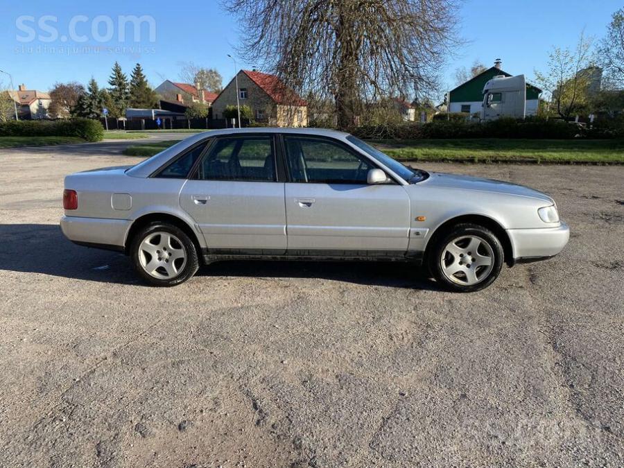 Grey Audi A6 1995 in Liepaja, with an engine capacity of 2.50 L and mileage of 342 thousand km for 1700 €, photo 13 on AUTOMOTO.COM.LV