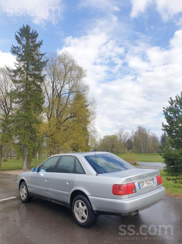 Pelēks Audi A6 1995 Jūrmala, ar dzinēja tilpumu 2.60 L un nobraukumu 319 tūkst. km par 900 €, foto 5 vietnē AUTOMOTO.COM.LV