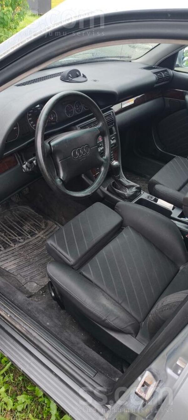 Grey Audi A6 1995 in Preili, with an engine capacity of 2.50 L and mileage of 321 thousand km for 1650 €, photo 4 on AUTOMOTO.COM.LV