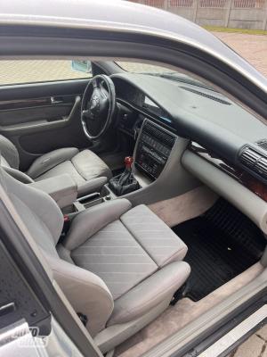 Серый Ауди А6 1996 в Юрбаркас, объемом двигателя 2.50 л и пробегом 380 тыс. км за 2150 €, фото 4 на AUTOMOTO.COM.LV