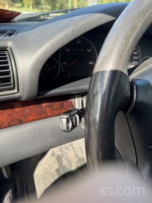 Grey Audi A6 1996 in Jurmala, with an engine capacity of 2.50 L and mileage of 320 thousand km for 2800 €, photo 10 on AUTOMOTO.COM.LV