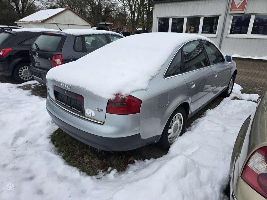 Pelēks Audi A6 1997 Marijampole, ar dzinēja tilpumu 2.39 L un nobraukumu 170 tūkst. km par 2100 €, foto 5 vietnē AUTOMOTO.COM.LV