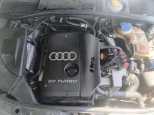 Grey Audi A6 1997 in Kaunas, with an engine capacity of 1.80 L and mileage of 411 thousand km for 999 €, photo 11 on AUTOMOTO.COM.LV