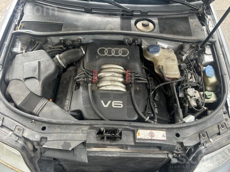 Pelēks Audi A6 1997 Ogre, ar dzinēja tilpumu 2.40 L un nobraukumu 378 tūkst. km par 1350 €, foto 8 vietnē AUTOMOTO.COM.LV