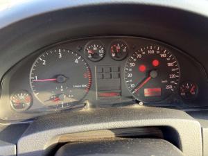 Grey Audi A6 1999 in Vilkaviskis, with an engine capacity of 1.90 L and mileage of 357 thousand km for 1250 €, photo 6 on AUTOMOTO.COM.LV