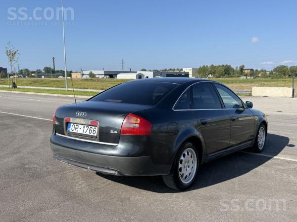 Grey Audi A6 1999 in Liepaja, with an engine capacity of 2.40 L and mileage of 323 thousand km for 1500 €, photo 3 on AUTOMOTO.COM.LV