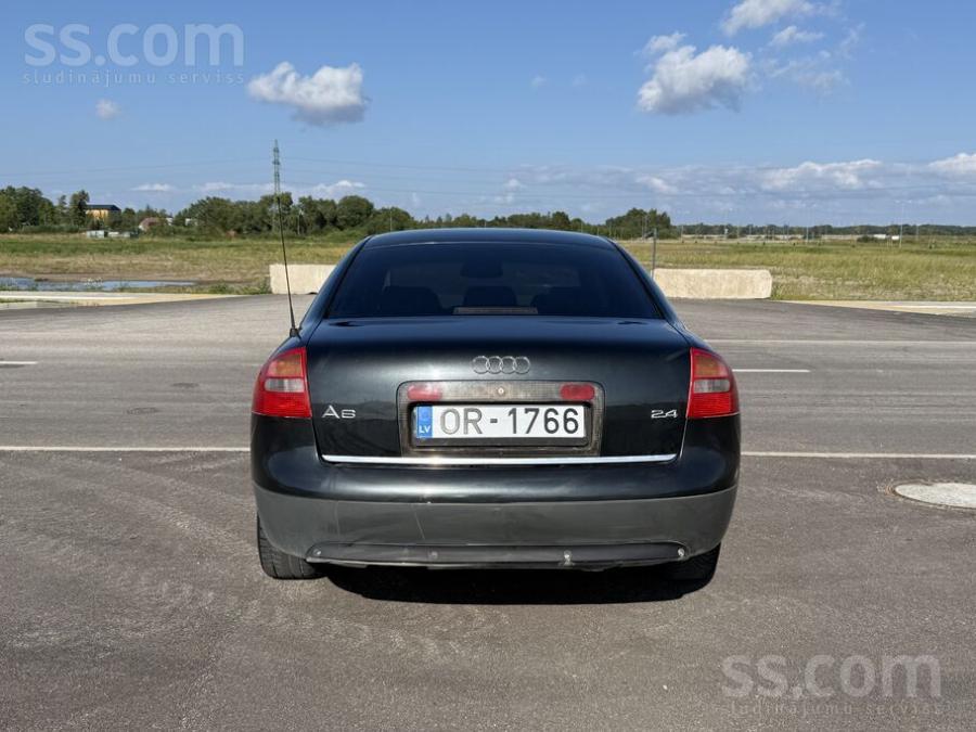 Grey Audi A6 1999 in Liepaja, with an engine capacity of 2.40 L and mileage of 323 thousand km for 1500 €, photo 8 on AUTOMOTO.COM.LV