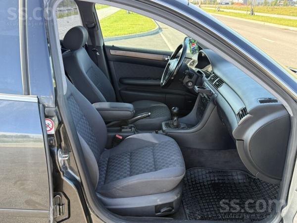 Grey Audi A6 1999 in Liepaja, with an engine capacity of 2.40 L and mileage of 323 thousand km for 1500 €, photo 11 on AUTOMOTO.COM.LV