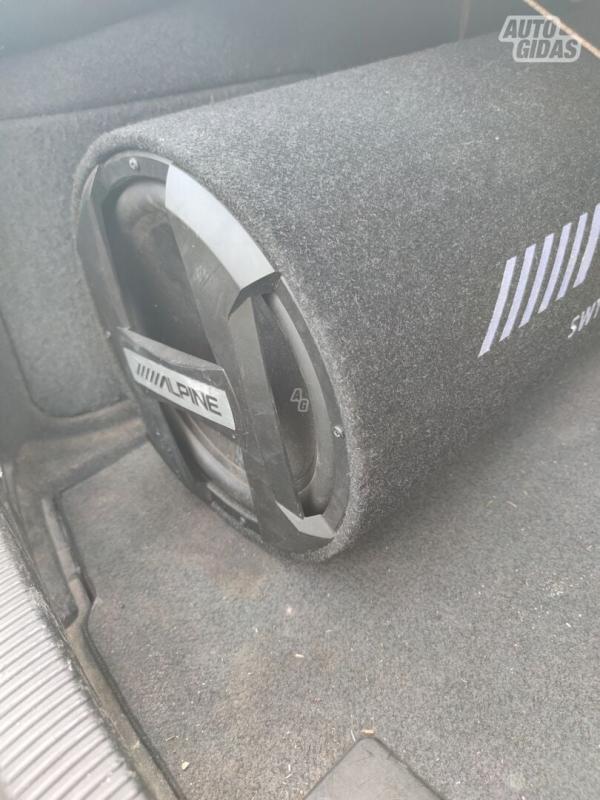 Grey Audi A6 2000 in Vilnius, with an engine capacity of 2.70 L and mileage of 279 thousand km for 2000 €, photo 10 on AUTOMOTO.COM.LV