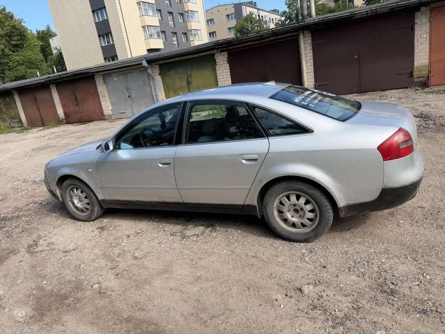 Grey Audi A6 2000 in Kaunas, with an engine capacity of 1.78 L and mileage of 345 thousand km for 599 €, photo 9 on AUTOMOTO.COM.LV