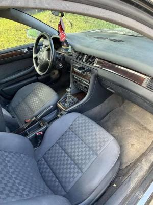 Grey Audi A6 2000 in Kaunas, with an engine capacity of 1.78 L and mileage of 345 thousand km for 599 €, photo 14 on AUTOMOTO.COM.LV