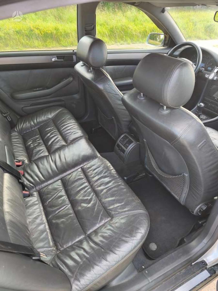Pelēks Audi A6 2000 Mažeikiai, ar dzinēja tilpumu 2.50 L un nobraukumu 350 tūkst. km par 550 €, foto 10 vietnē AUTOMOTO.COM.LV