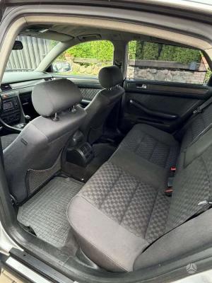 Pelēks Audi A6 2001 Marijampole, ar dzinēja tilpumu 2.50 L un nobraukumu 286 tūkst. km par 1300 €, foto 13 vietnē AUTOMOTO.COM.LV