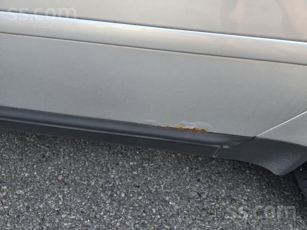 Pelēks Audi A6 2001 Daugavpils, ar dzinēja tilpumu 1.90 L un nobraukumu 304 tūkst. km par 1700 €, foto 5 vietnē AUTOMOTO.COM.LV